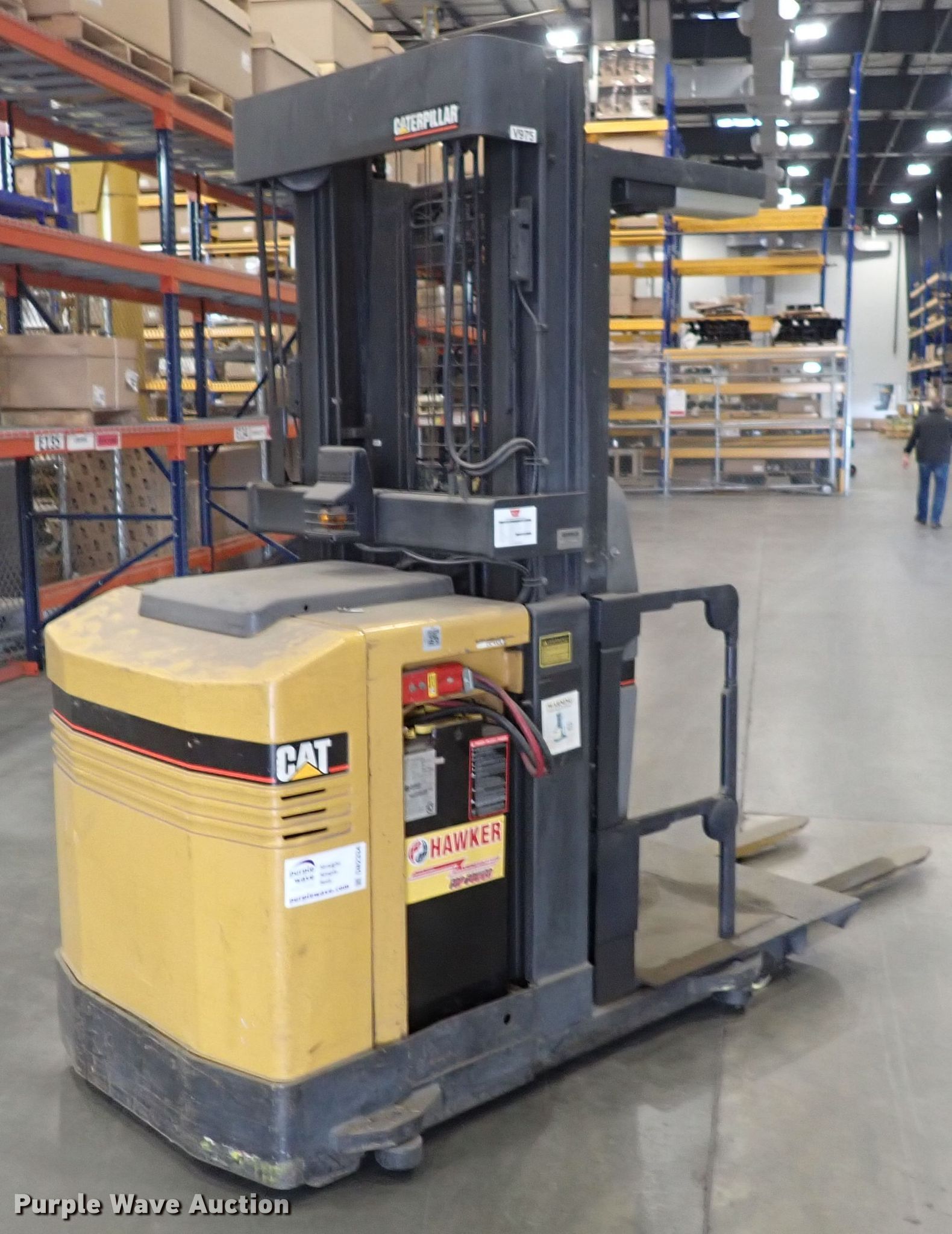 Caterpillar NOR30P order picker in Wichita, KS | Item DN2334 sold ...