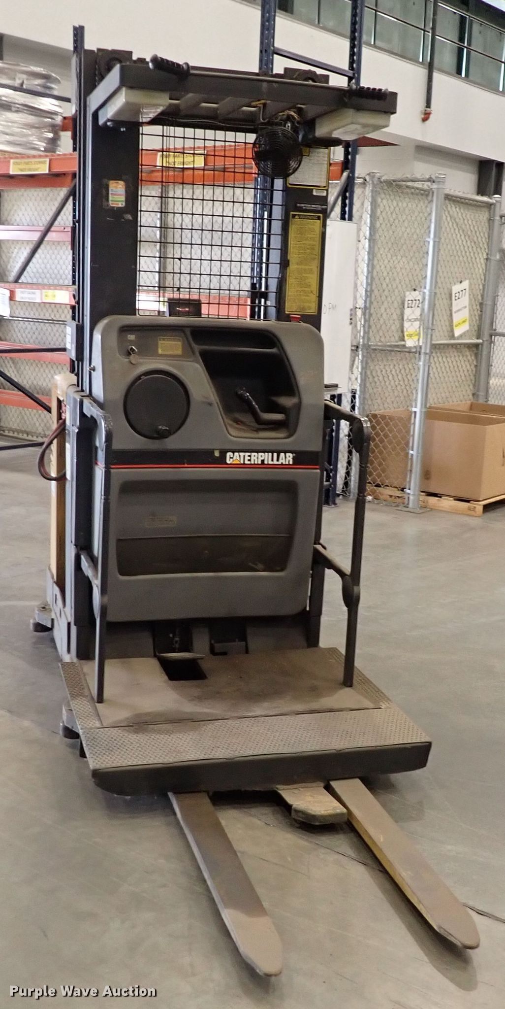 Caterpillar NOR30P order picker in Wichita, KS | Item DN2334 sold ...