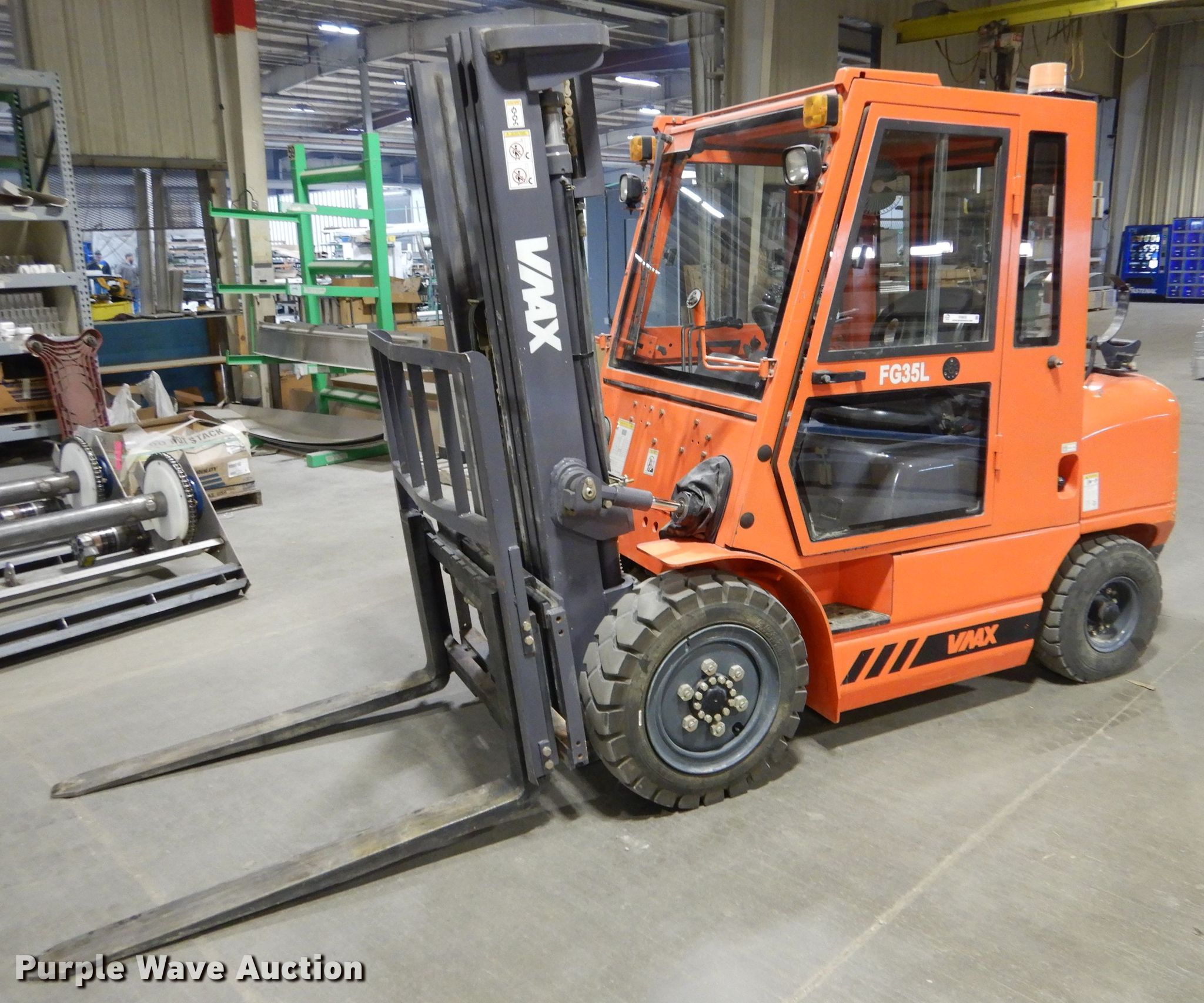 2016 Vmax FG35L forklift in Stockton, KS | Item IV9832 sold | Purple Wave