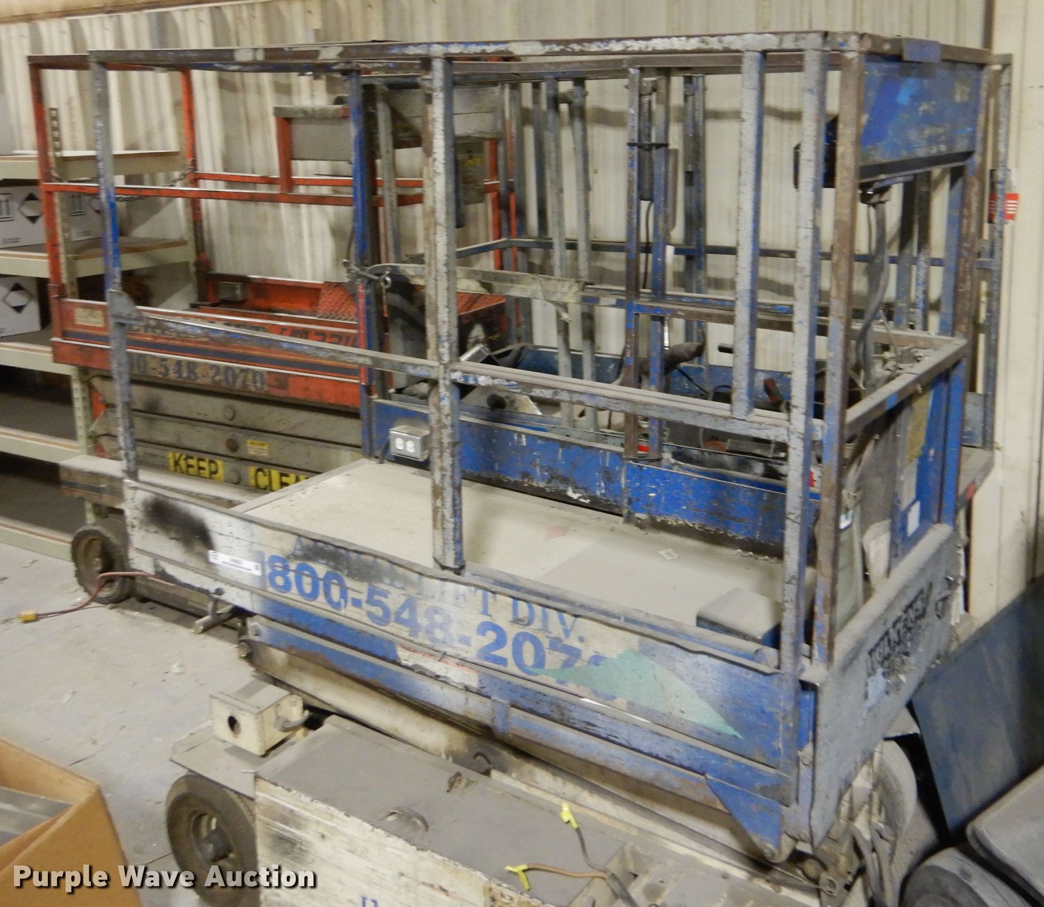 (3) scissor lifts in Stockton, KS | Item IV9833 sold | Purple Wave