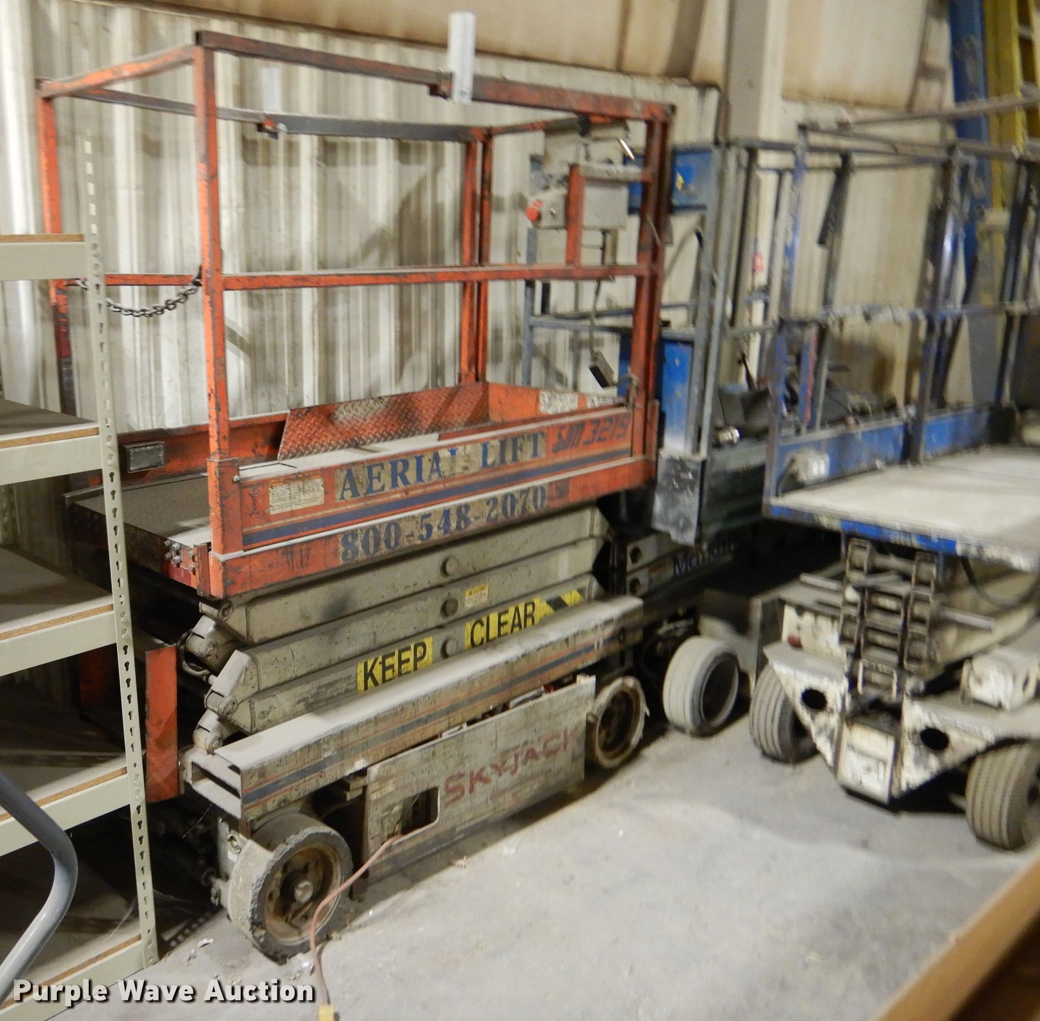 (3) scissor lifts in Stockton, KS | Item IV9833 sold | Purple Wave