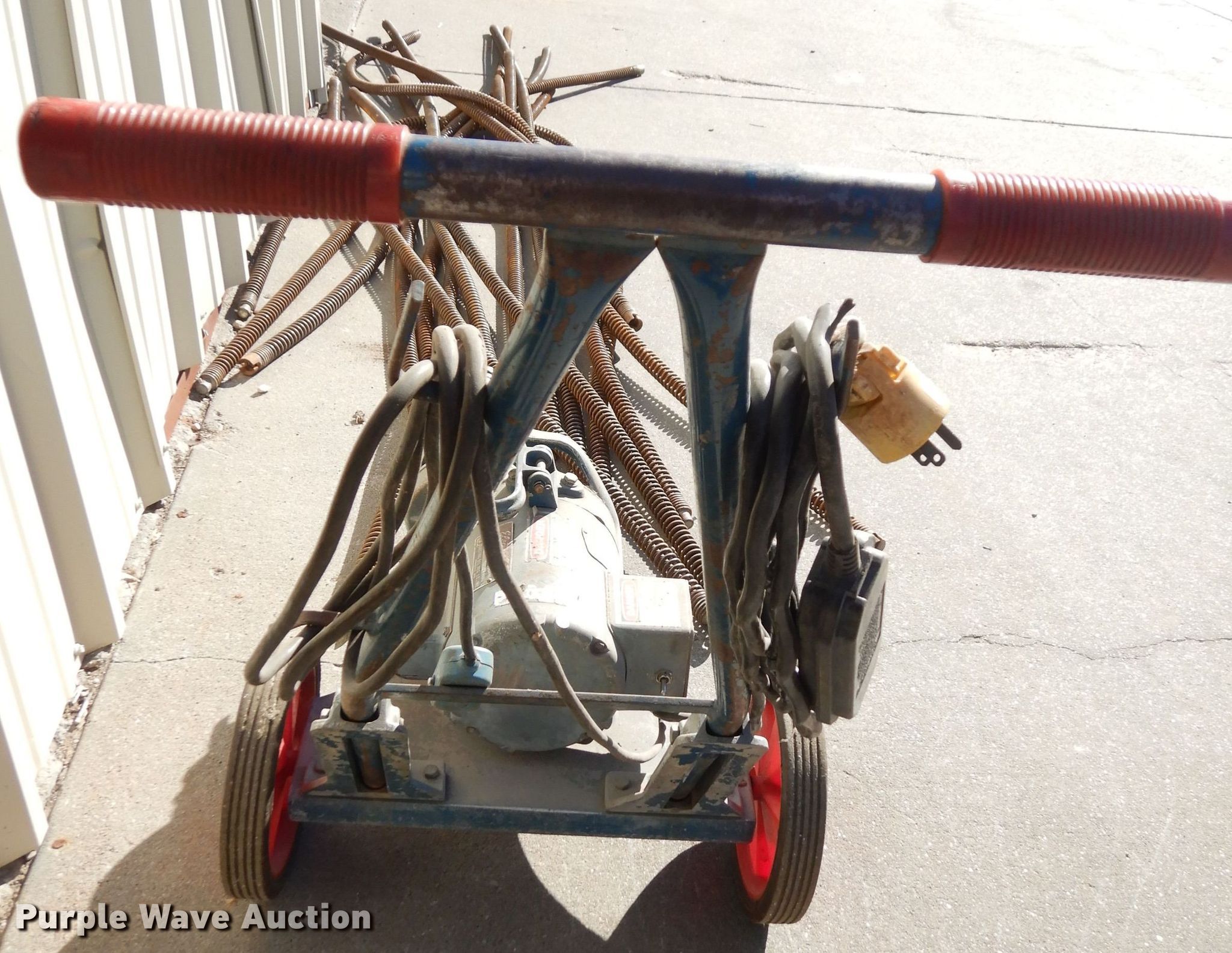 Electric Eel sewer machine in Manhattan, KS | Item KS9040 sold | Purple ...