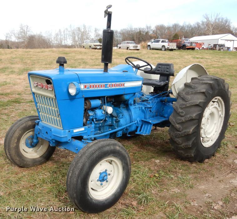 Ford 4000 tractor in Tebbetts, MO | Item JI9327 sold | Purple Wave