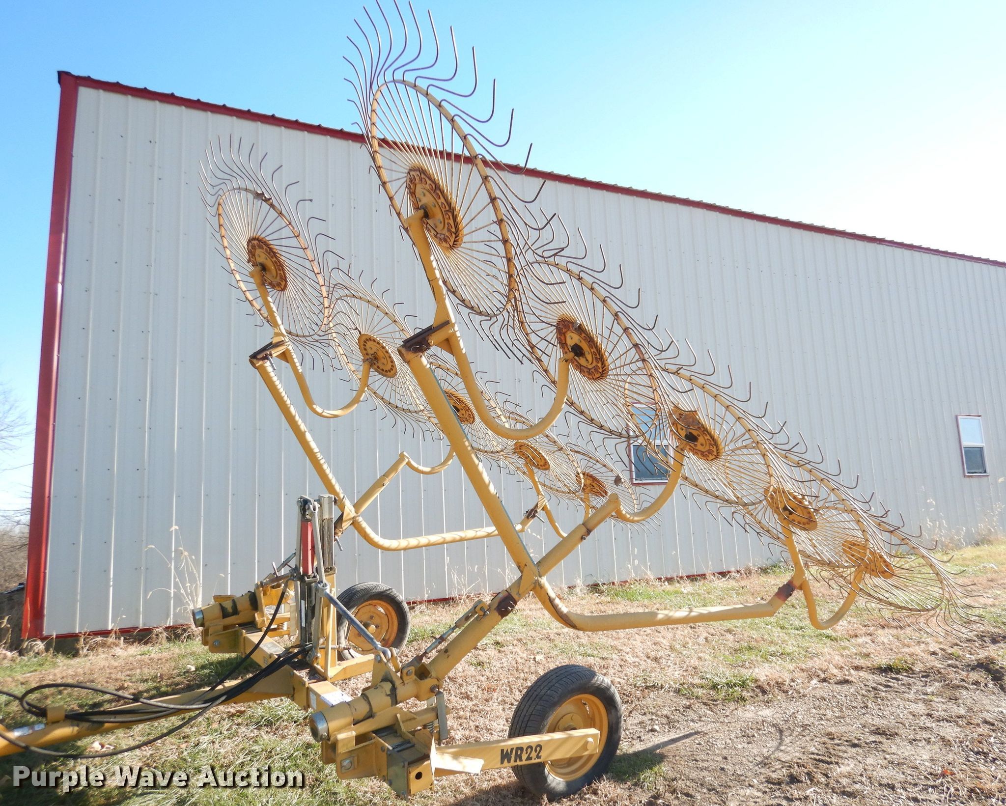 Vermeer WR22 hay rake in Mclouth, KS | Item DK3181 sold | Purple Wave