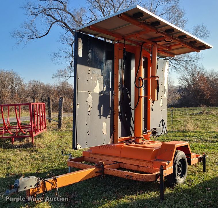 Addco message board trailer in Knob Noster, MO | Item GB9097 sold ...
