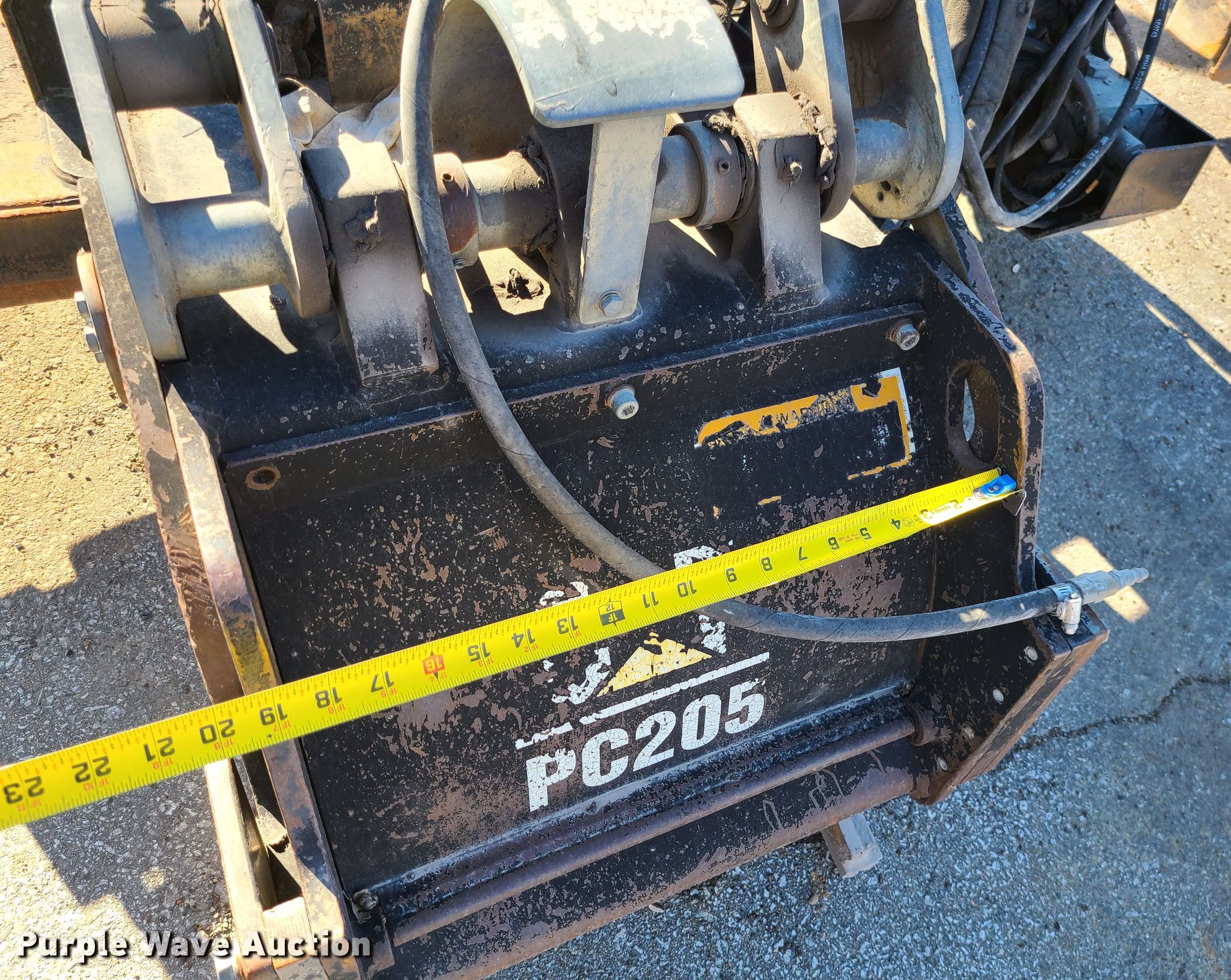 Caterpillar PC205 18"W skid steer cold planer in Overland Park, KS ...