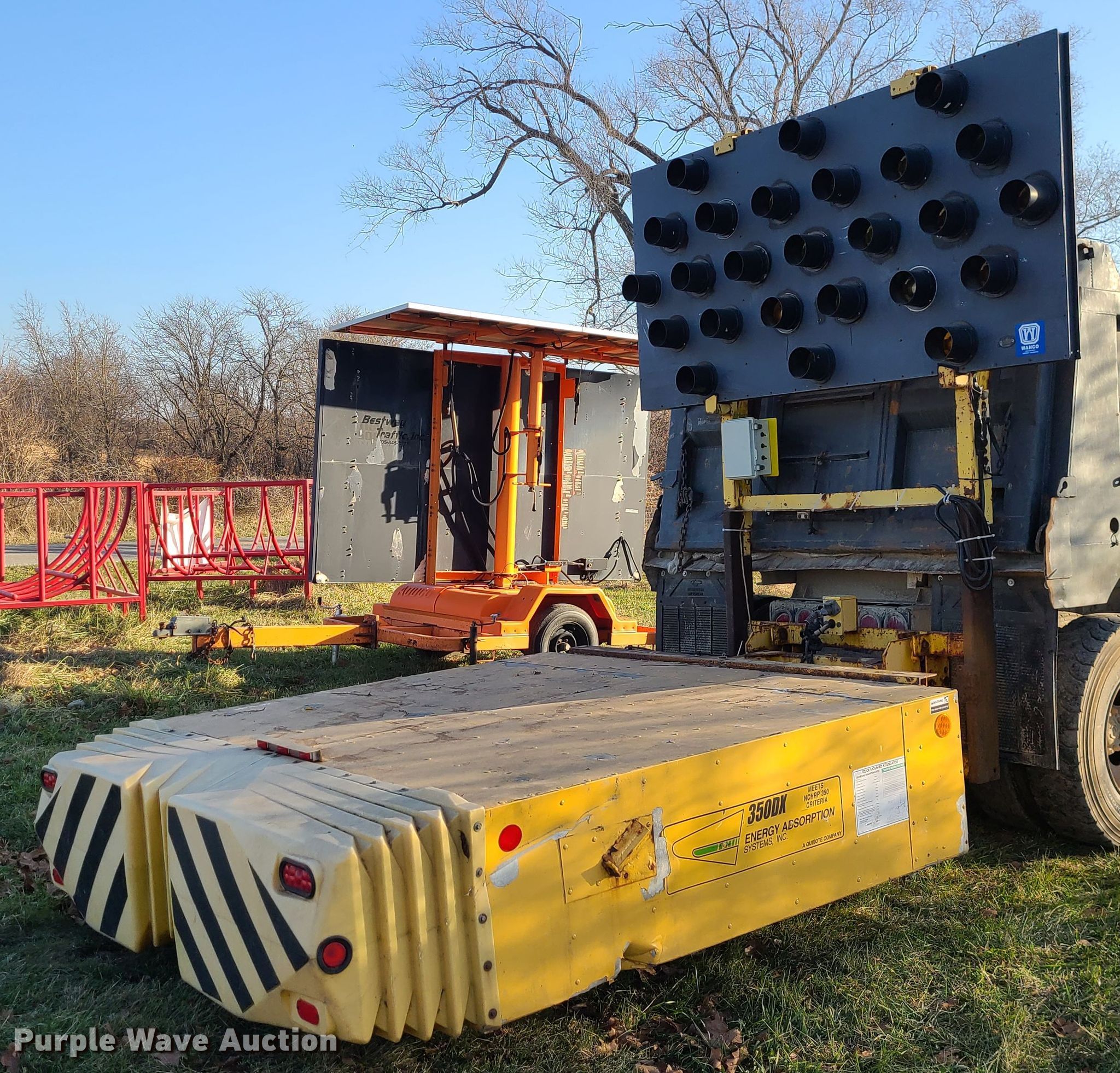 Energy Absorption Systems Inc 350DX crash attenuator in Knob Noster, MO ...