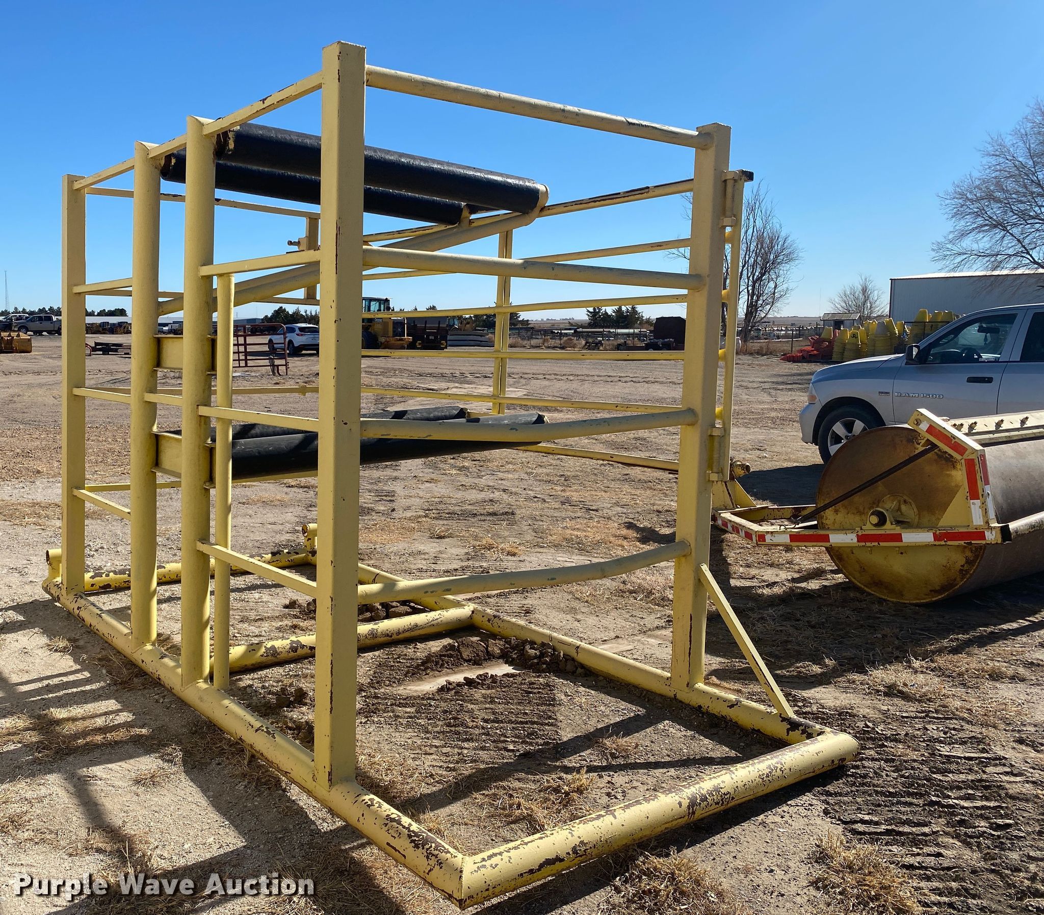 Poly pipe tamer in Ulysses, KS | Item IG9260 sold | Purple Wave