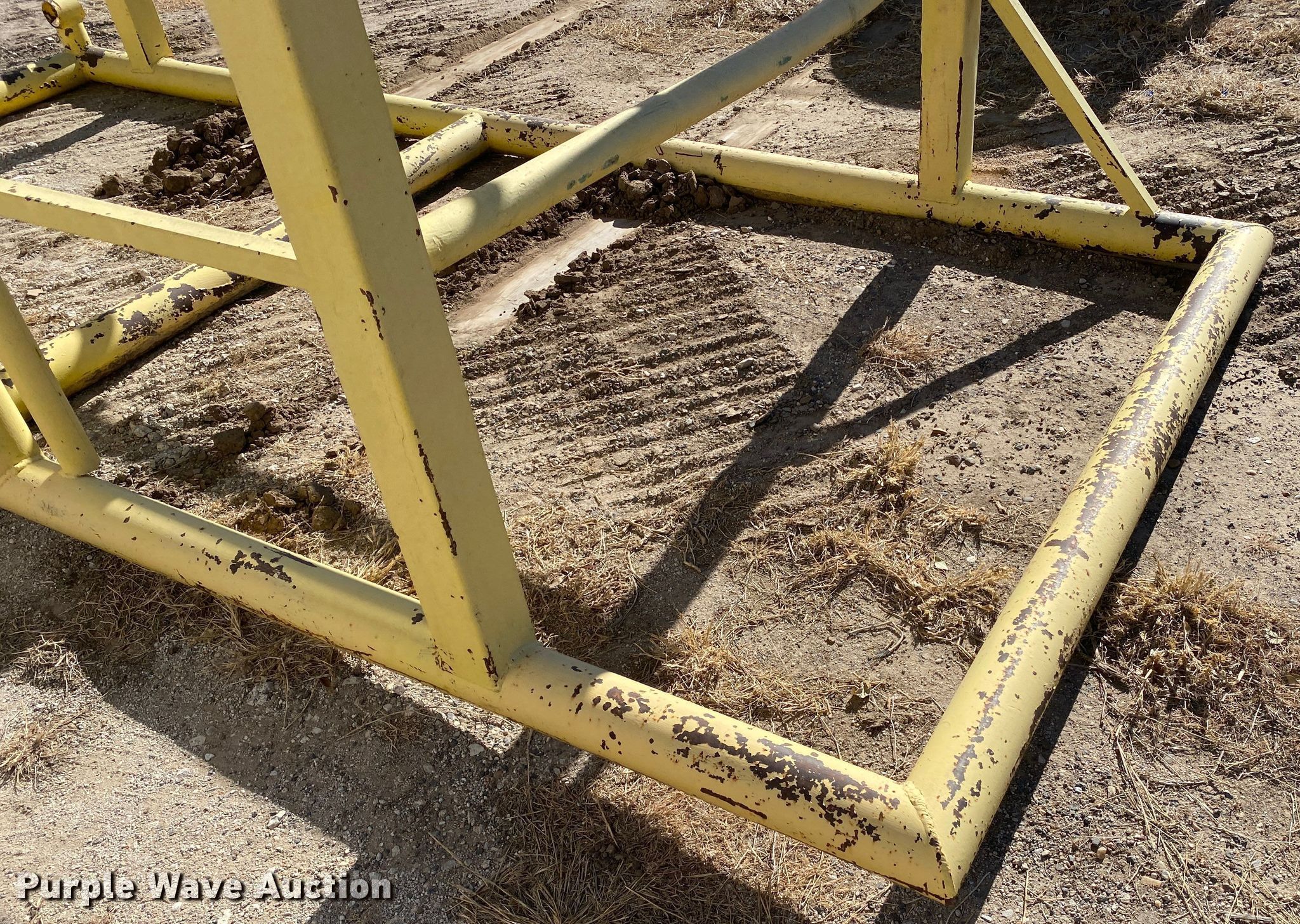 Poly pipe tamer in Ulysses, KS | Item IG9260 sold | Purple Wave