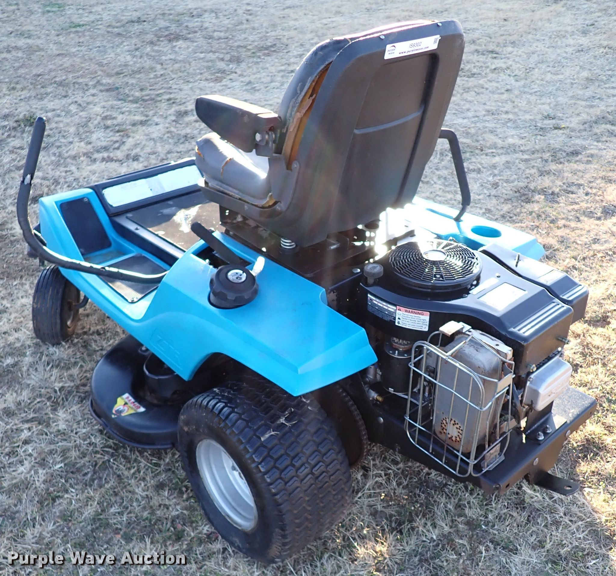 Dixon ZTR lawn mower in Oklahoma City, OK | Item IS9302 sold | Purple Wave