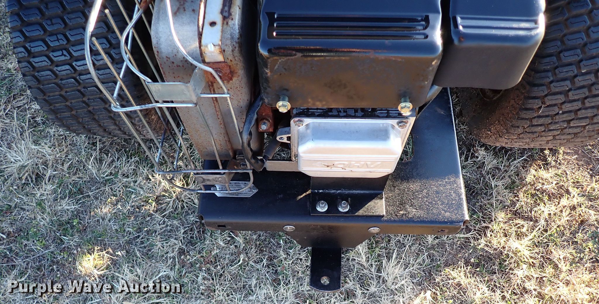 Dixon ZTR lawn mower in Oklahoma City, OK | Item IS9302 sold | Purple Wave