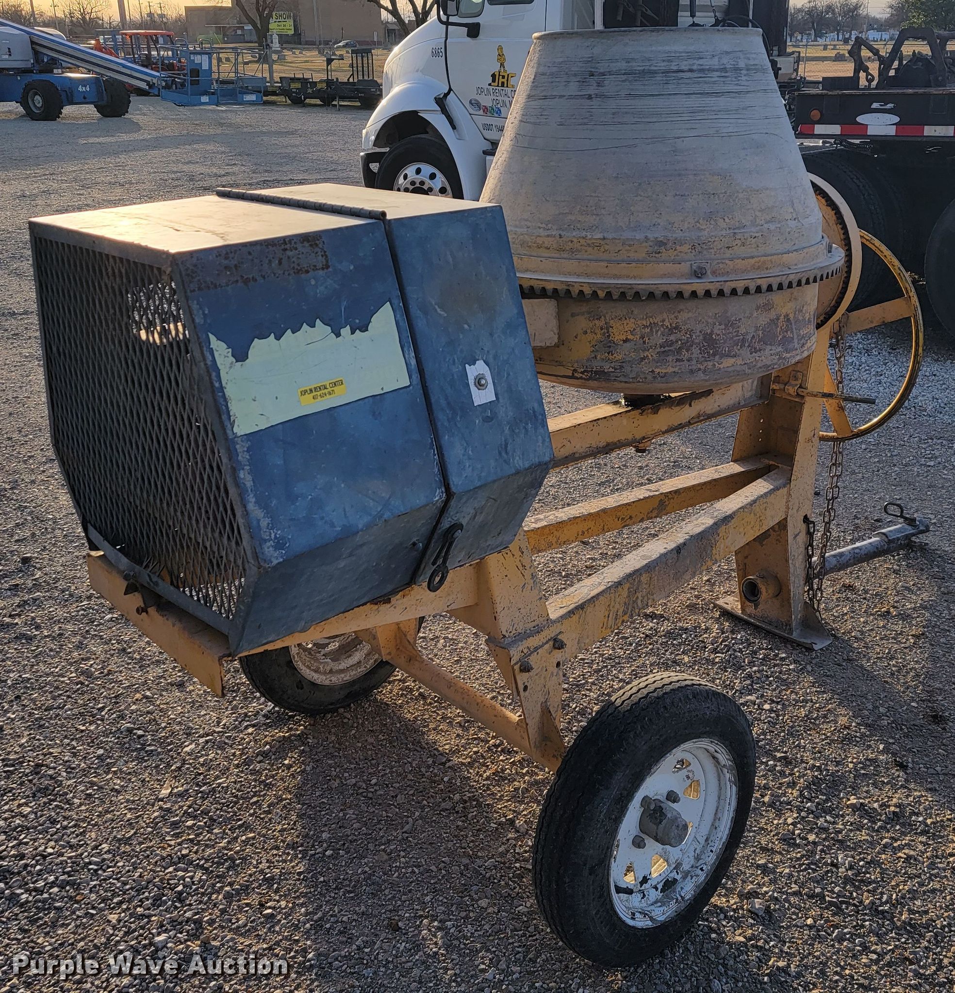 Stone 650M concrete mixer in Joplin, MO | Item JE9143 sold | Purple Wave