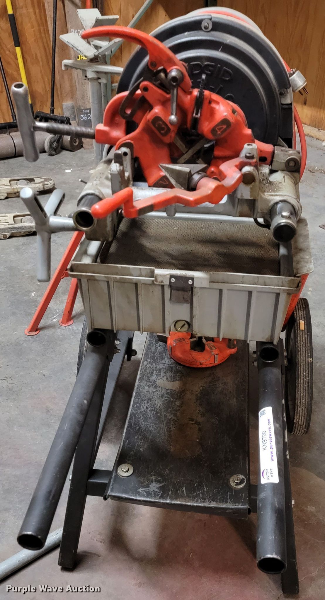 Ridgid 1822-I pipe threader in Joplin, MO | Item KN9700 sold | Purple Wave