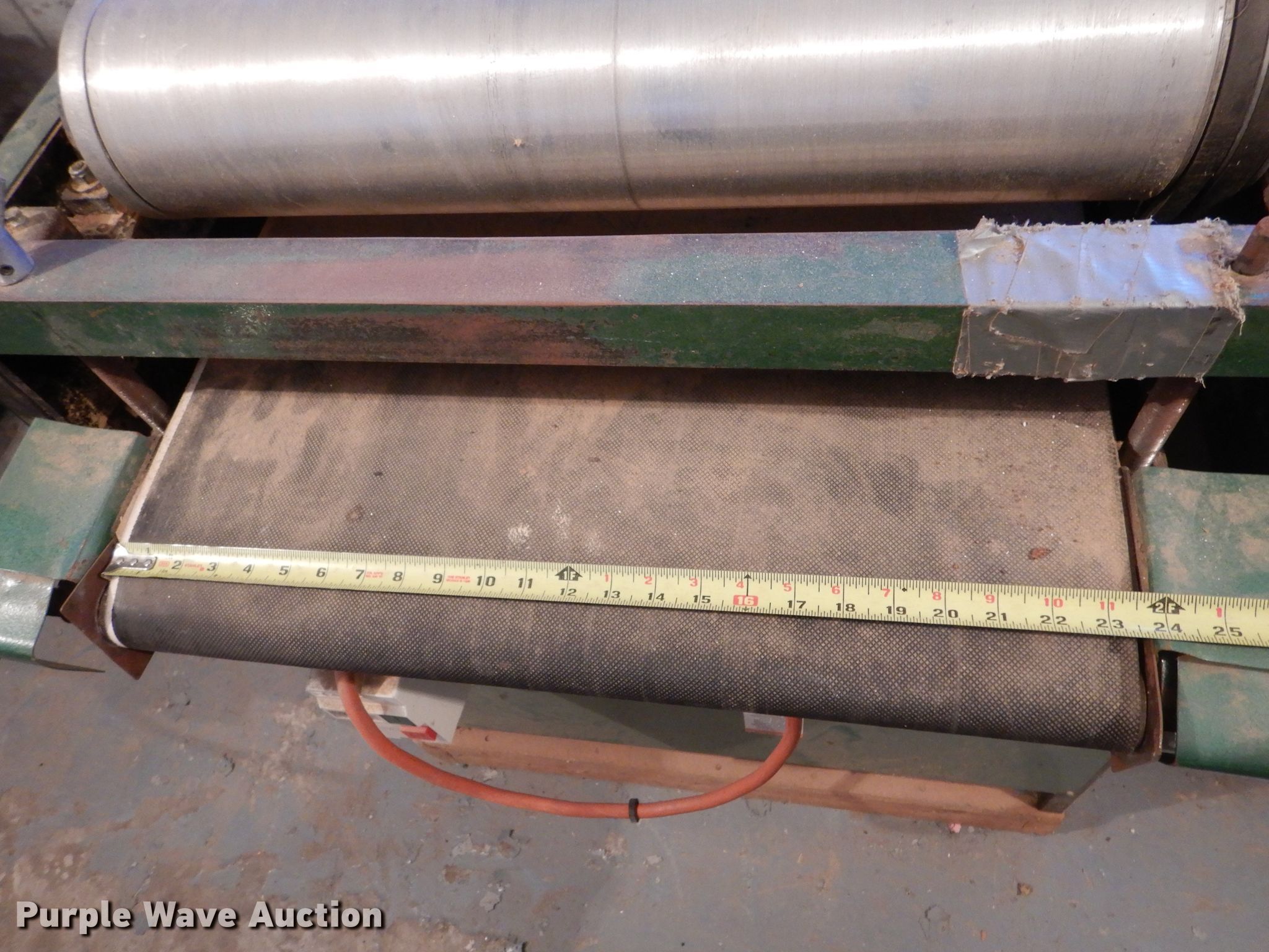 Grizzly drum sander in Norton, KS | Item IV9952 sold | Purple Wave