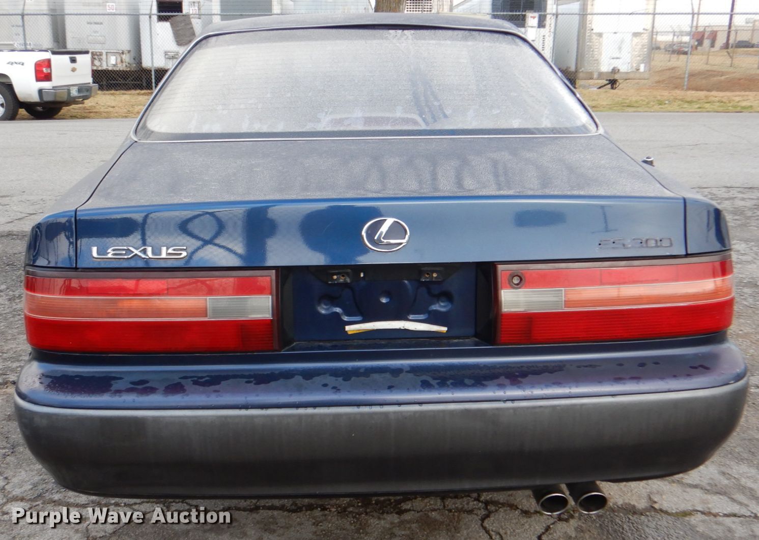 1996 Lexus ES 300 in Tulsa, OK | Item IG9540 sold | Purple Wave