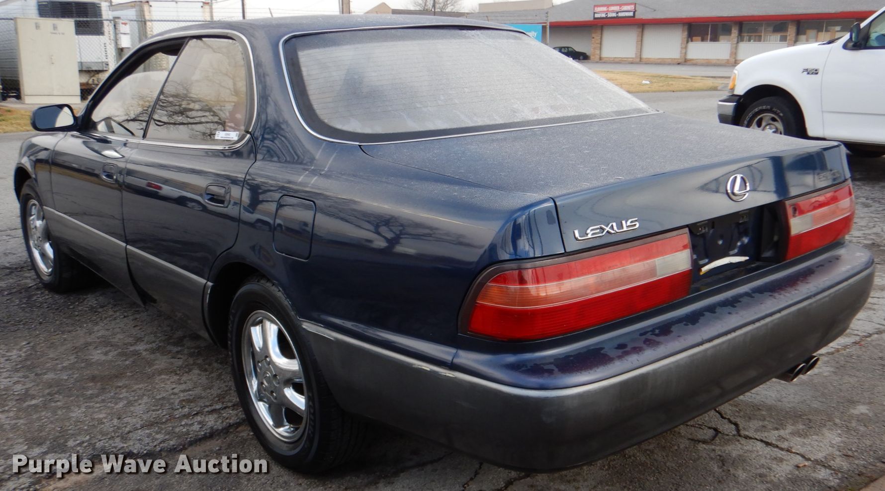1996 Lexus ES 300 in Tulsa, OK | Item IG9540 sold | Purple Wave