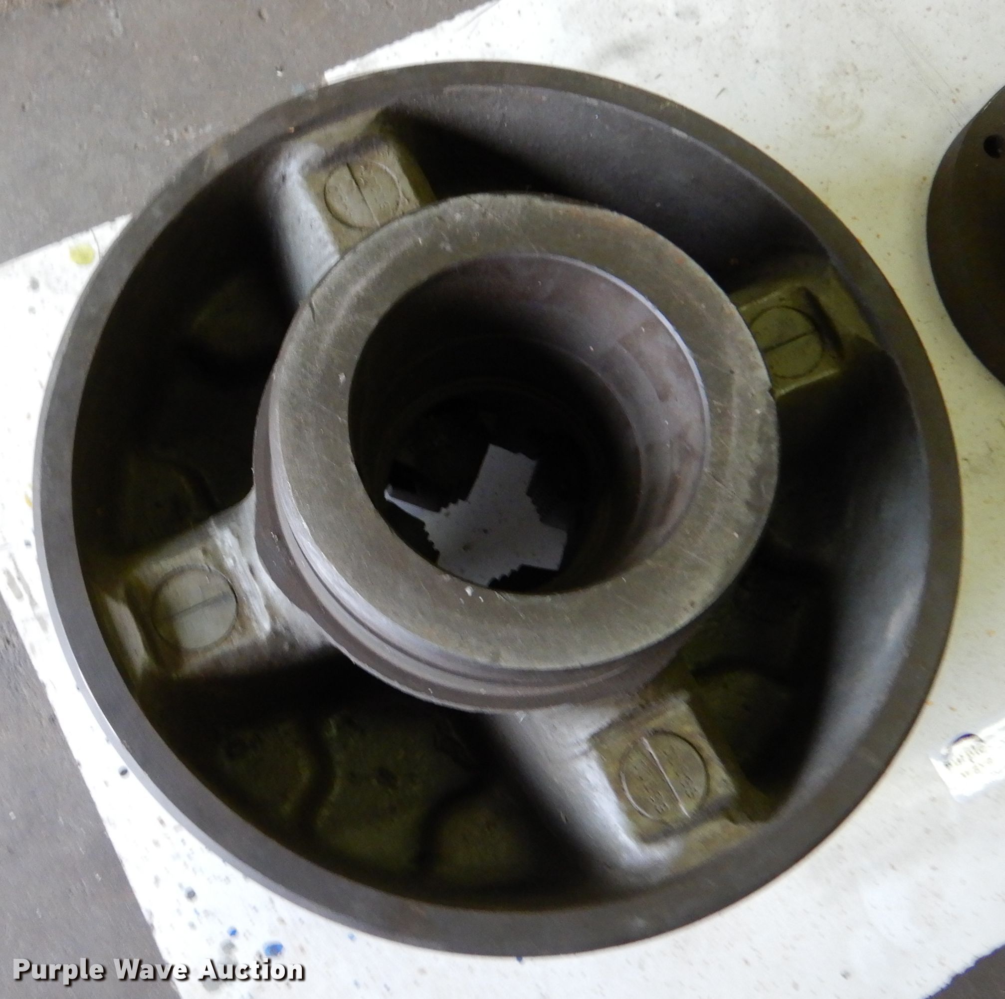 Cushman Chucks 2-F 12" four jaw chuck in Clay Center, KS | Item IV9970 ...