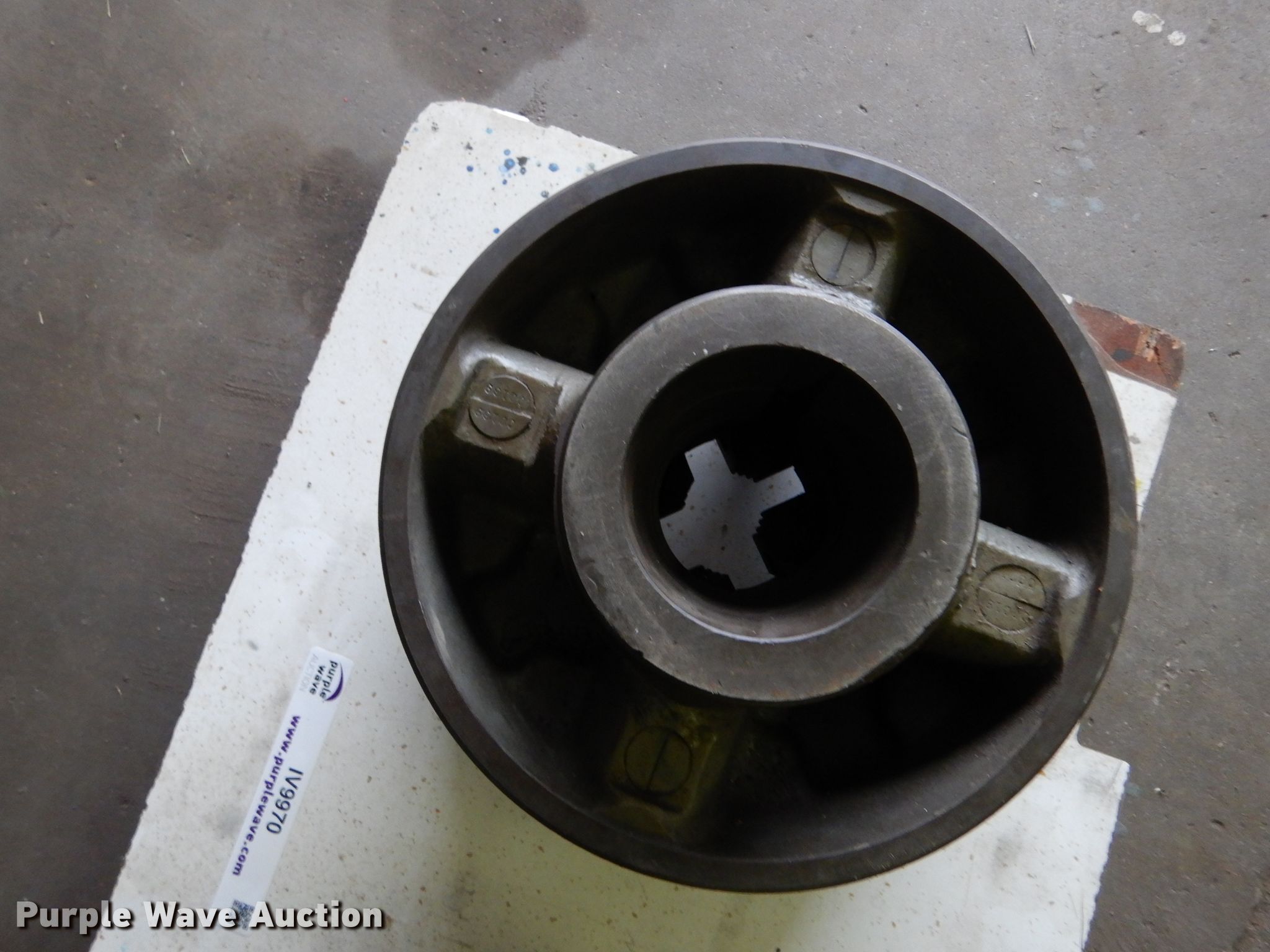Cushman Chucks 2-F 12" four jaw chuck in Clay Center, KS | Item IV9970 ...