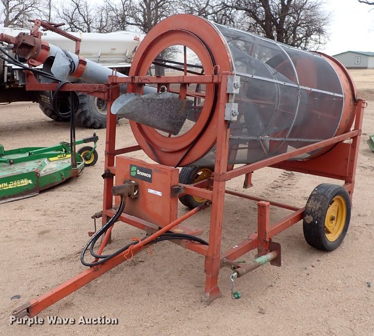 Snowco grain cleaner in Kinsley, KS | Item JT9988 sold | Purple Wave