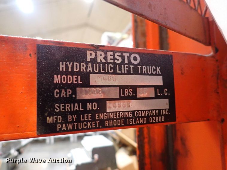 Presto M466 pallet jack in Hutchinson, KS | Item JT9897 sold | Purple Wave