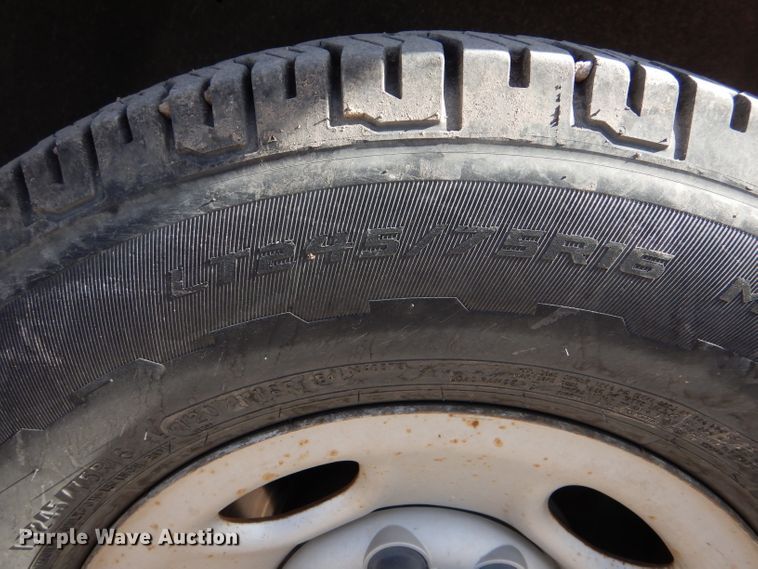 2000 Chevrolet Silverado 2500 pickup truck in Hoisington, KS | Item ...