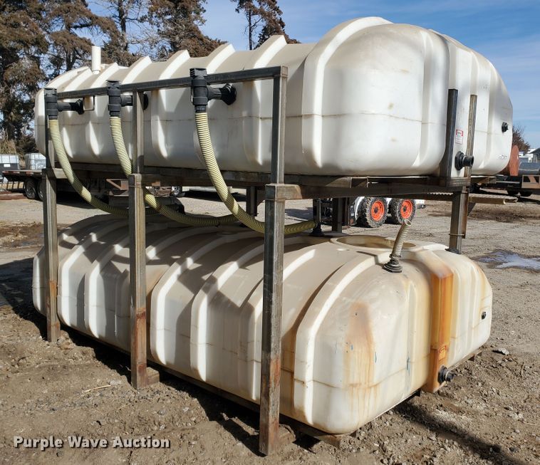 (2) salt brine tanks in Hays, KS | Item GK9999 sold | Purple Wave