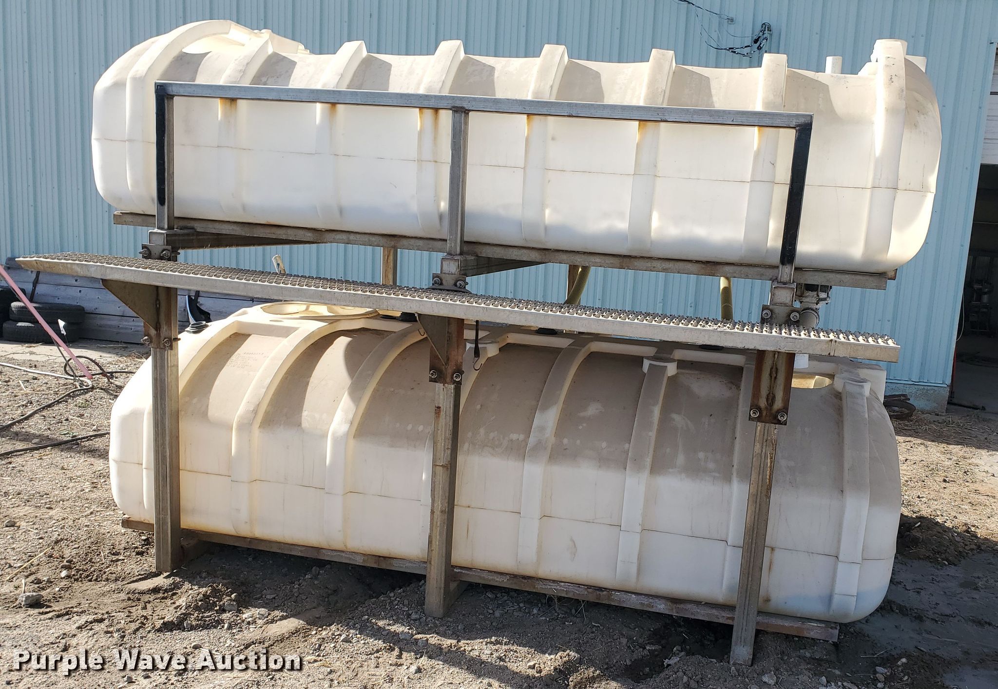 (2) salt brine tanks in Hays, KS | Item GK9999 sold | Purple Wave