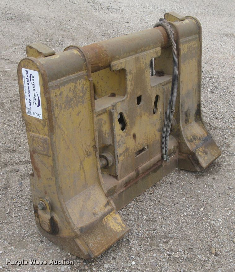 Caterpillar wheel loader quick attach in Wichita, KS | Item DG5331 sold ...