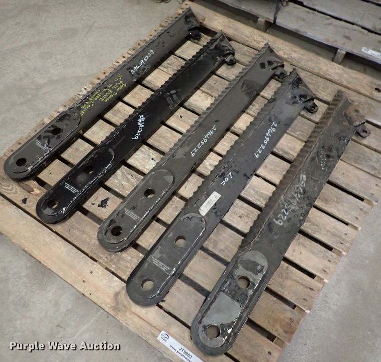 (5) Toro Dingo pull blades in Goddard, KS | Item JT9883 sold | Purple Wave