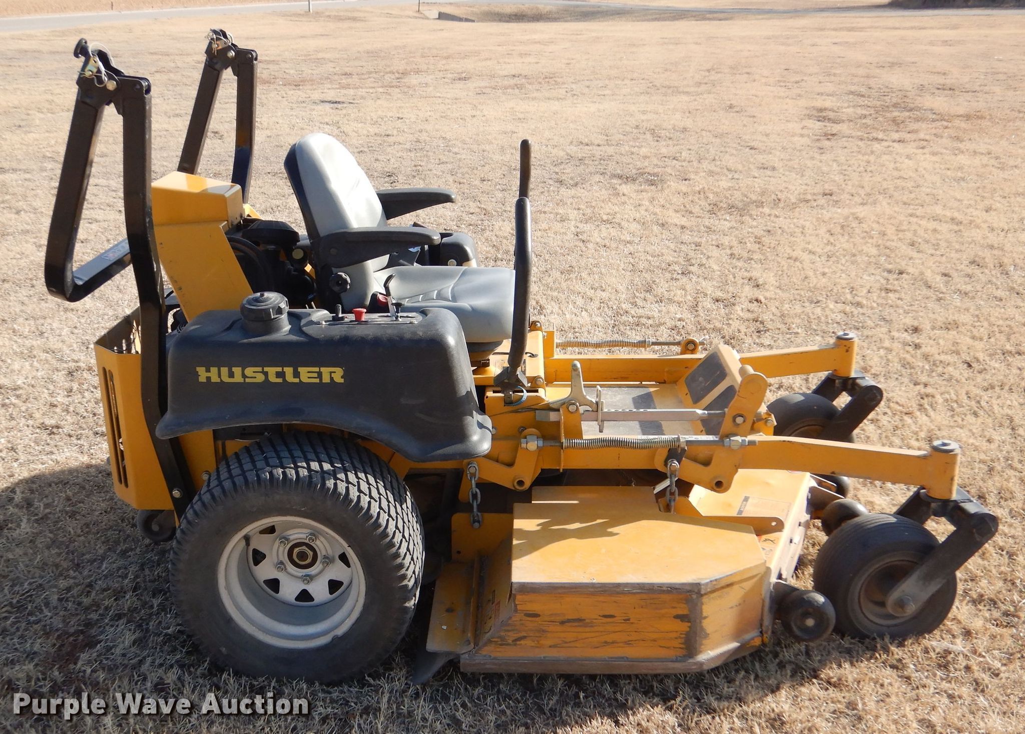 Hustler Super Z ZTR lawn mower in Woodston, KS | Item IE9638 sold ...