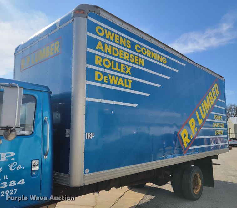 1997 International 4700 box truck in Edwardsville, IL | Item HK9299 ...