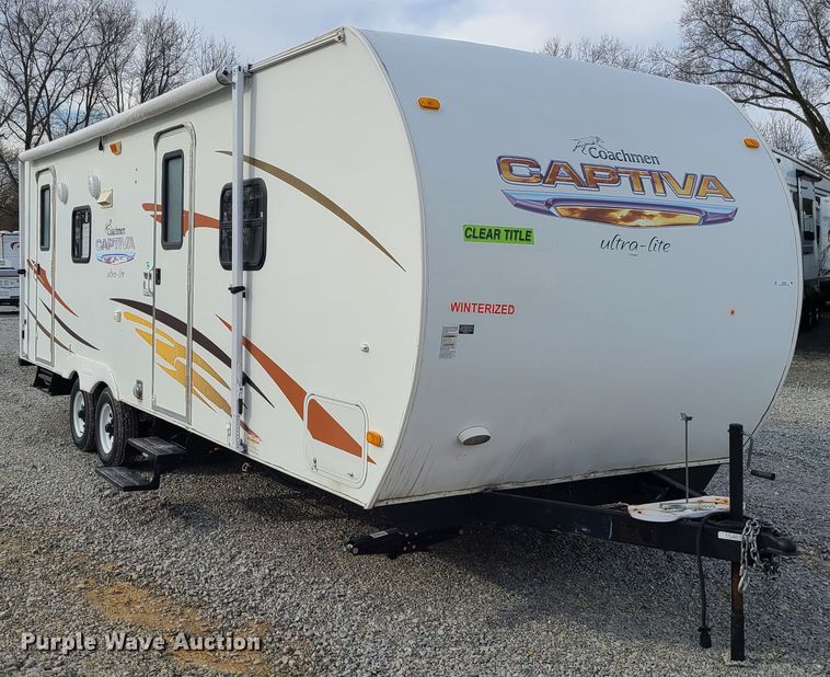 2009 Coachman Captiva Ultra-Lite 245DS camper in Clinton, MO | Item ...