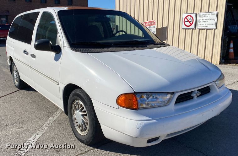 1998 Ford Windstar GL van in Tulsa, OK | Item KE9435 sold | Purple Wave
