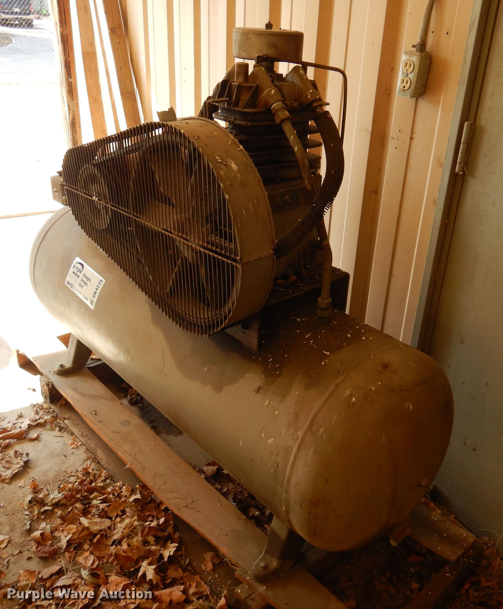 1981 Melben air compressor in Arkansas City, KS | Item DK4275 sold ...