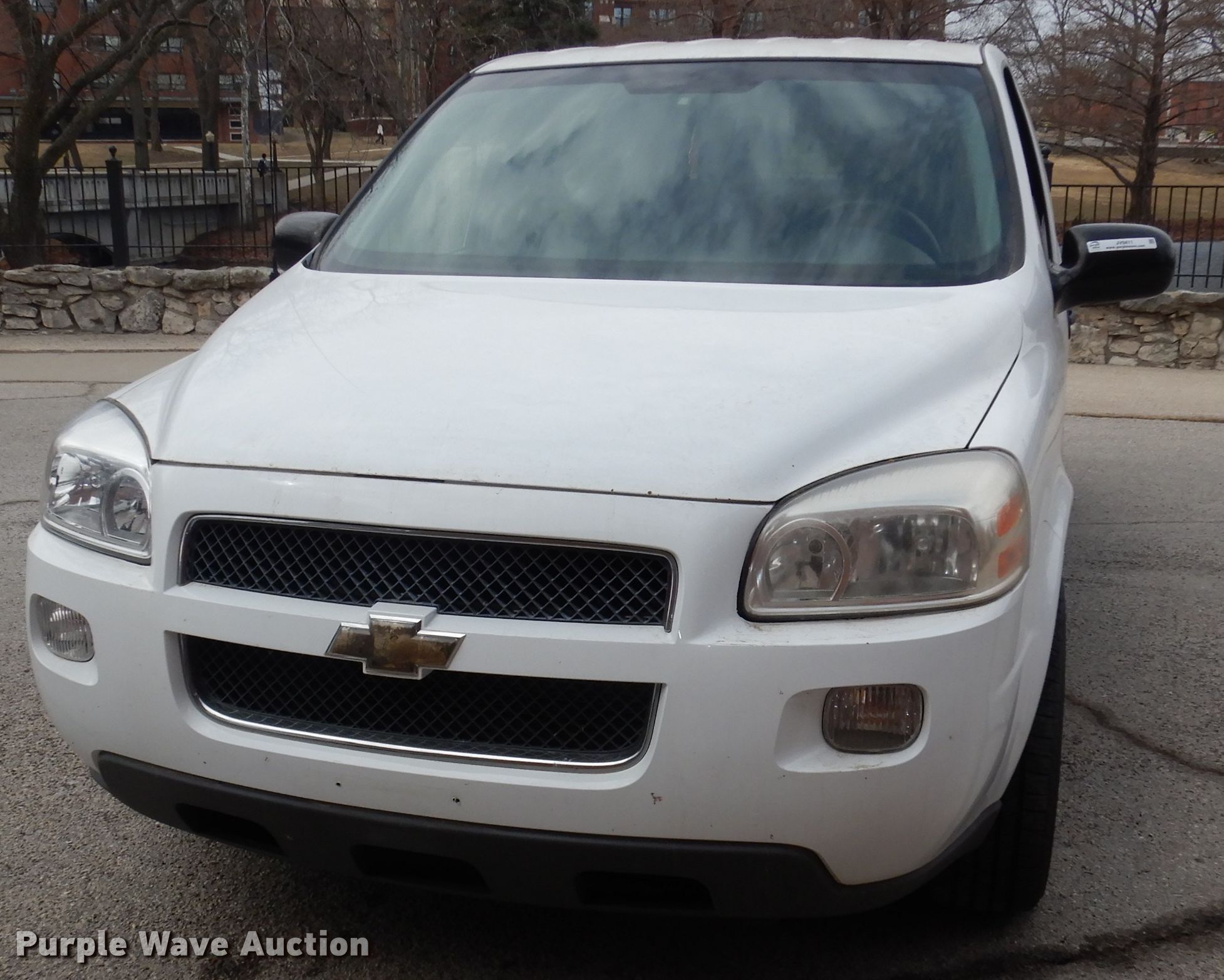 2008 Chevrolet Uplander LS van in Emporia, KS | Item JV9411 for sale ...
