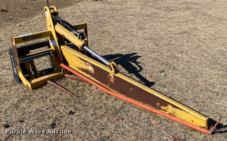 Vermeer 500S skid steer bale slicer in Cimarron, KS | Item DM8341 sold ...