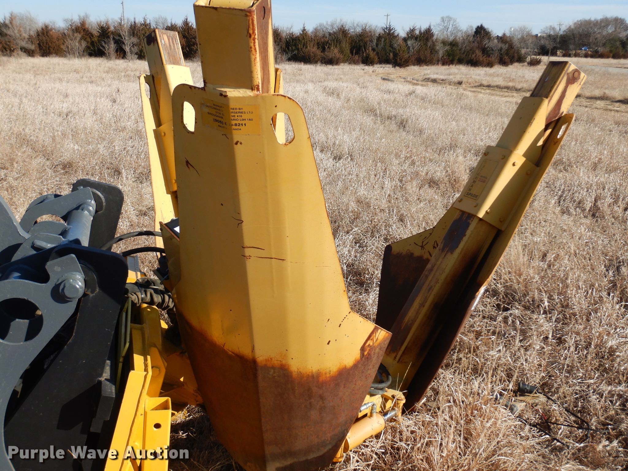 Dutchman 330i skid steer tree spade in Andover, KS | Item DK4285 sold ...