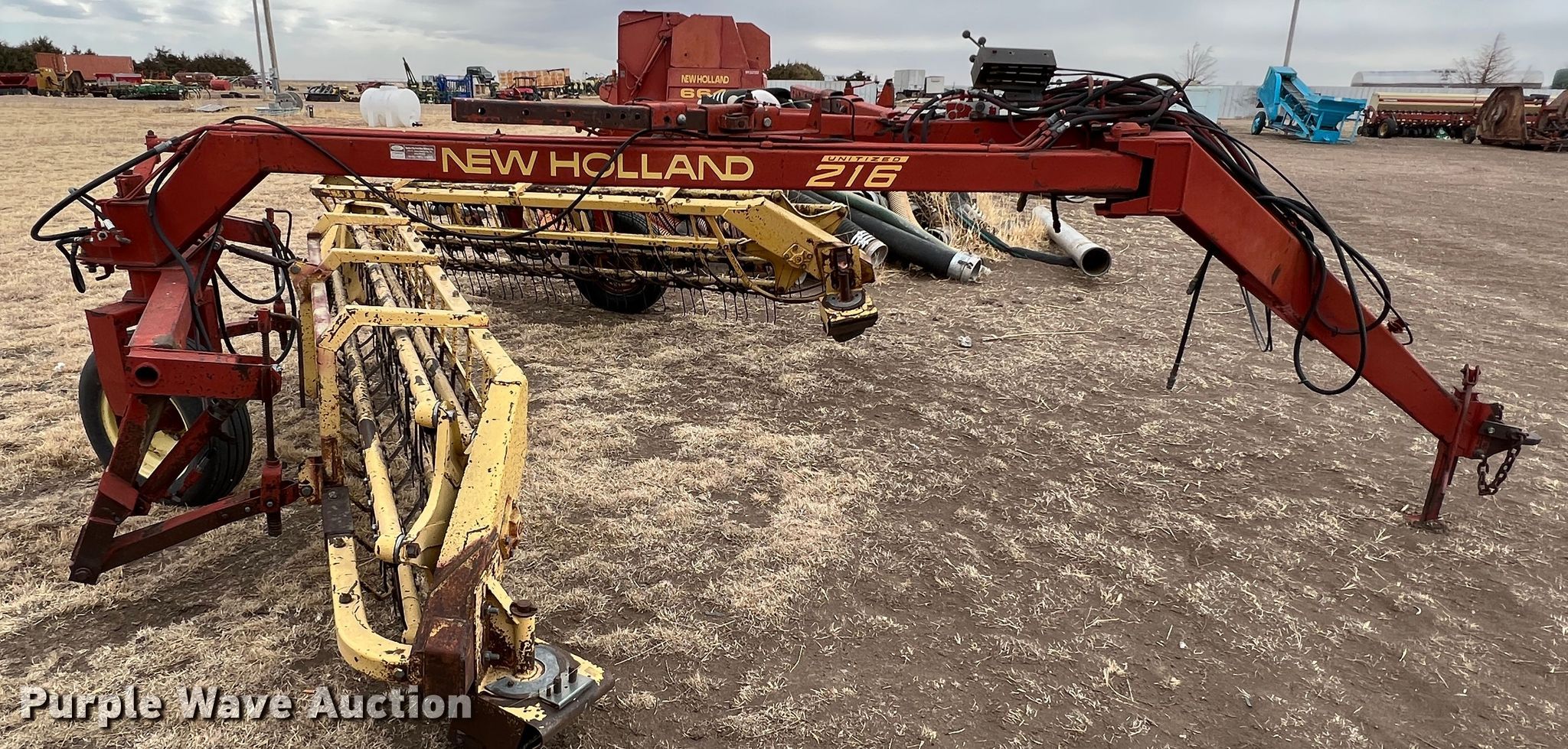 New Holland 216 hay rake in Sublette, KS | Item DM8407 sold | Purple Wave