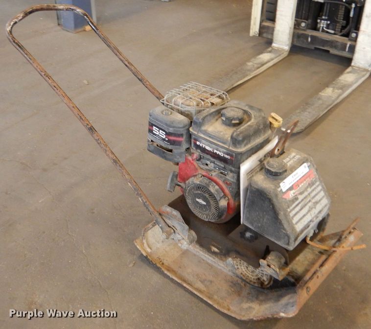 2000 Stone S38A vibratory plate compactor in Norton, KS | Item IE9666 ...