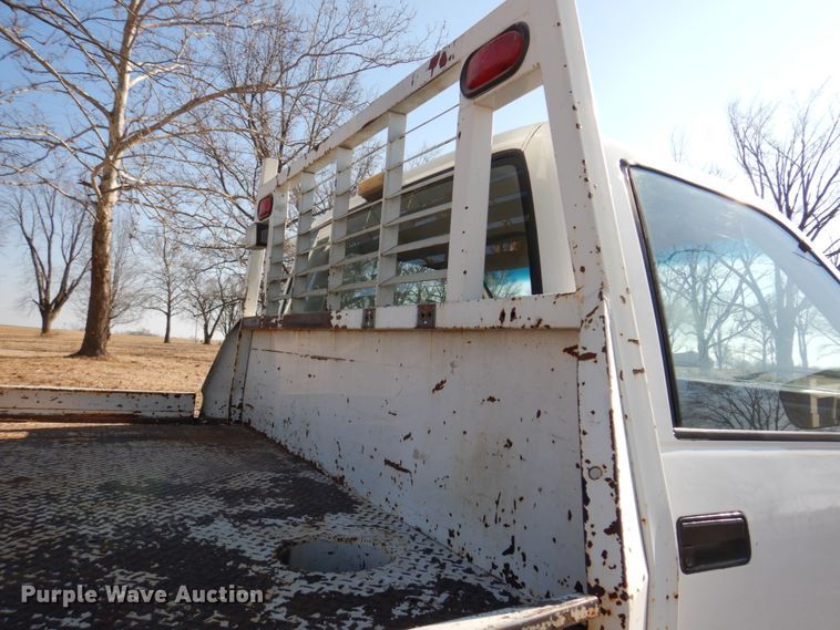 1990 Chevrolet C2500 flatbed pickup truck in Mexico, MO | Item IM9643 ...