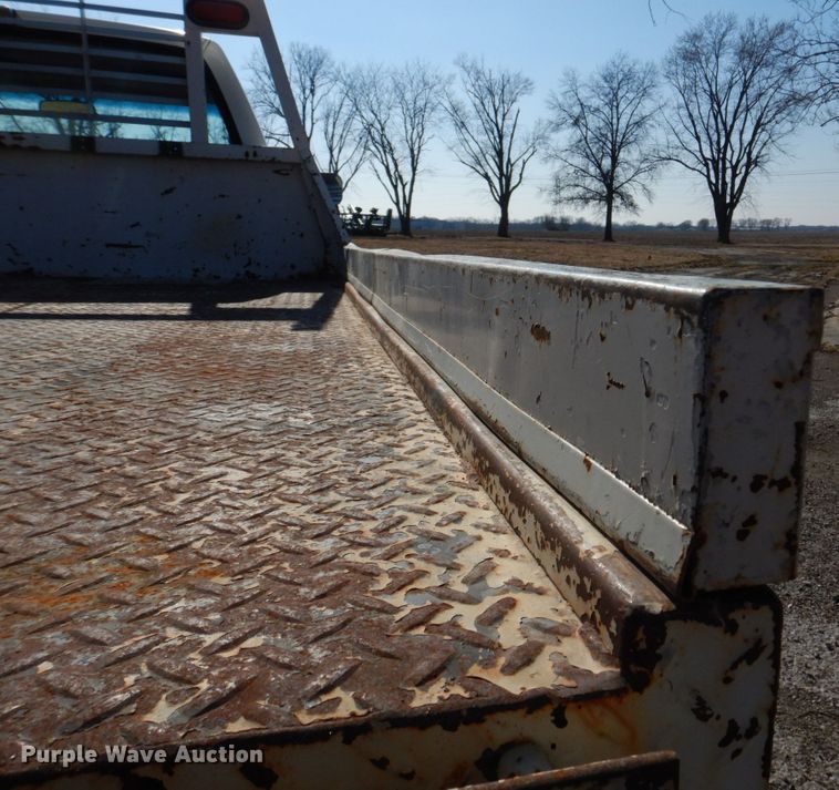 1990 Chevrolet C2500 flatbed pickup truck in Mexico, MO | Item IM9643 ...