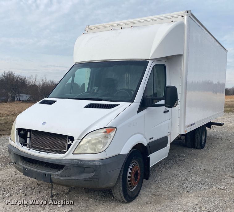 2011 Mercedes Benz Sprinter 3500 delivery truck in Collinsville, OK ...