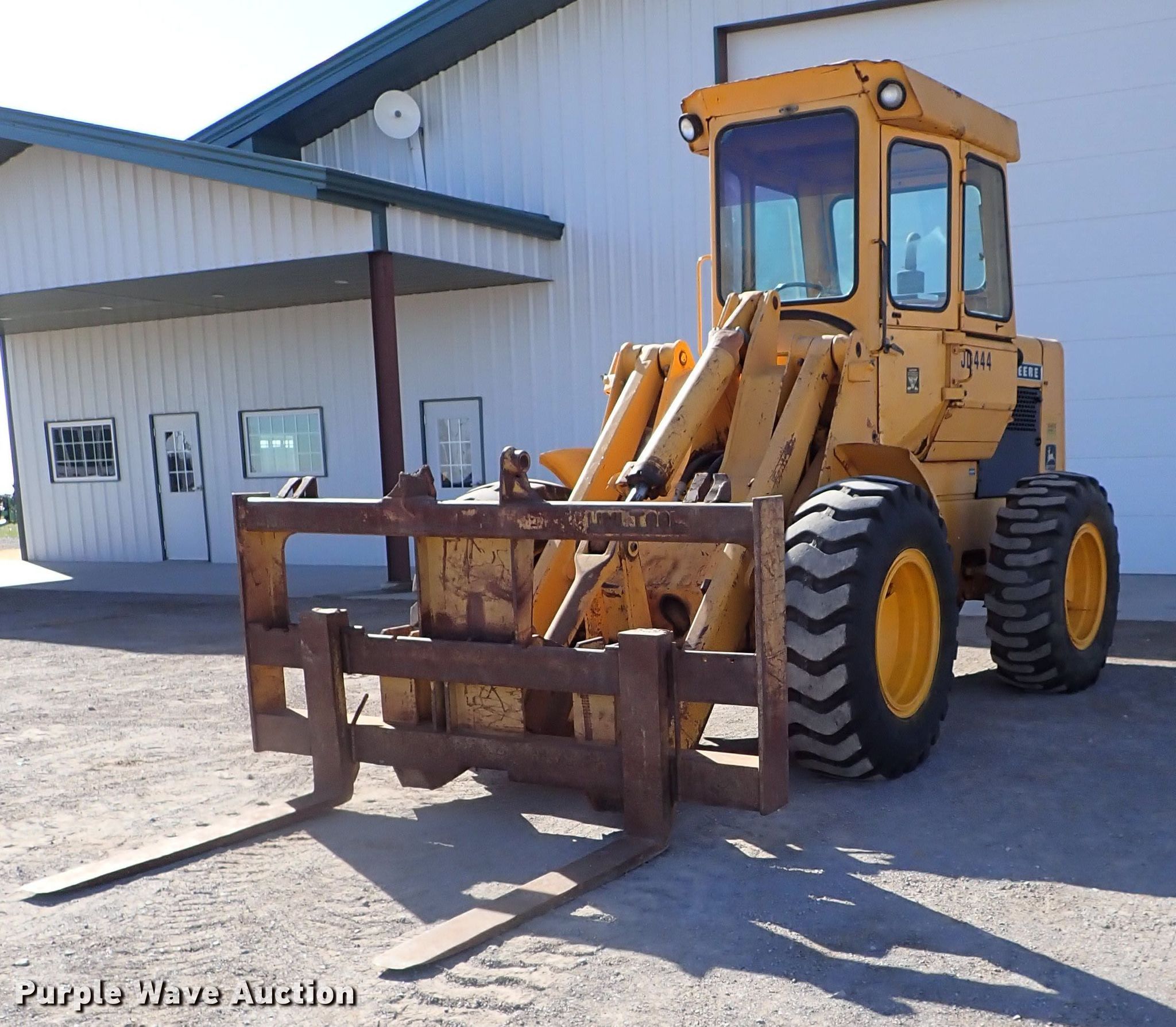 1980 John Deere 444 wheel loader in El Reno, OK | Item JO9642 sold ...