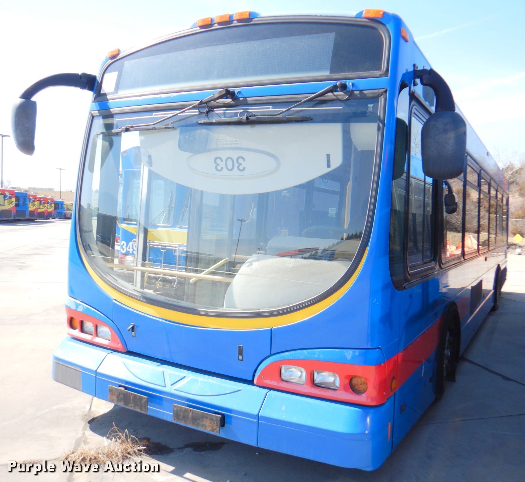 2006 Optima transit bus in Lawrence, KS | Item DN1416 sold | Purple Wave