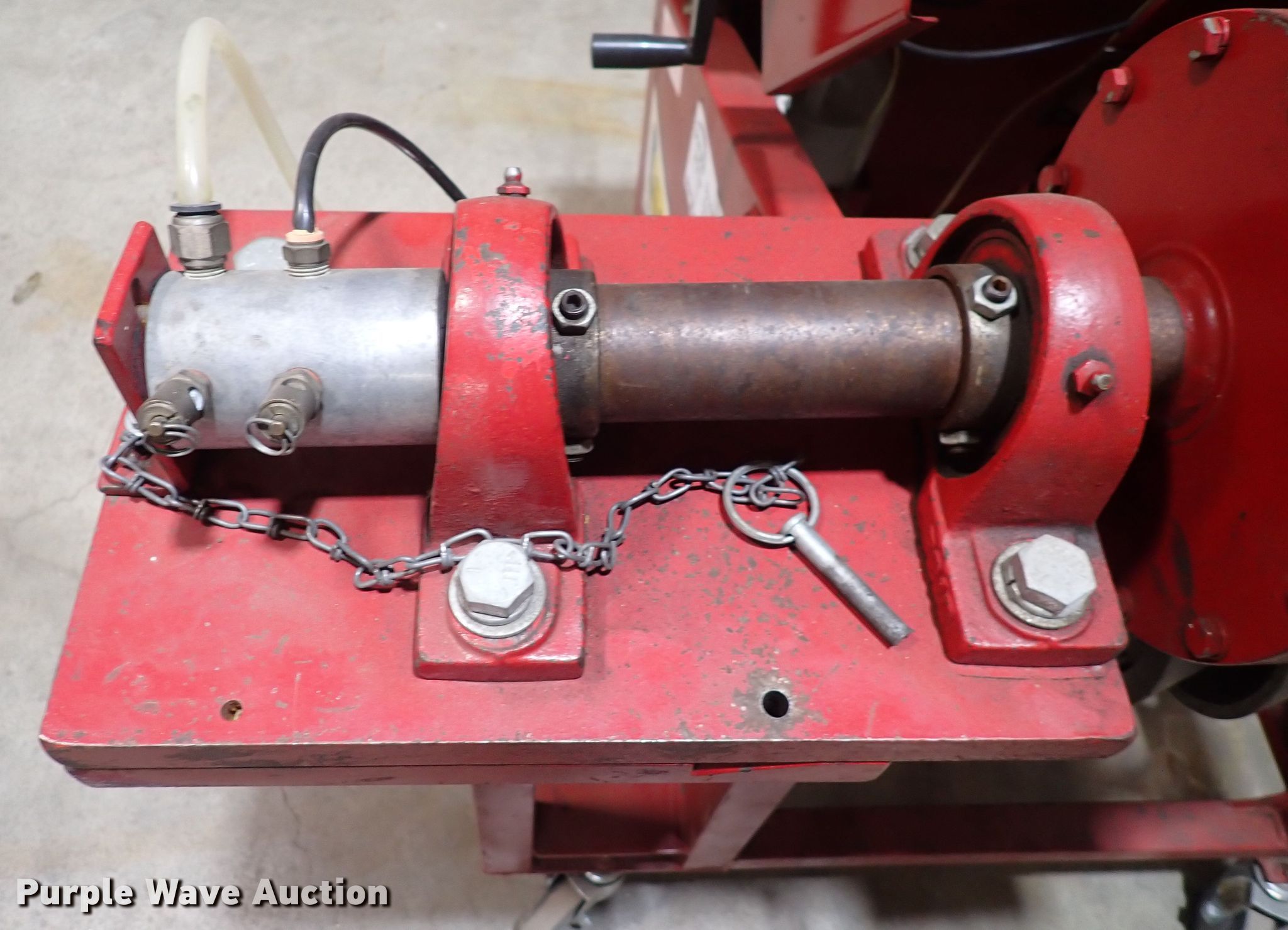 OSSG STE-M-RB tire siping machine in Hutchinson, KS | Item DS7032 sold ...