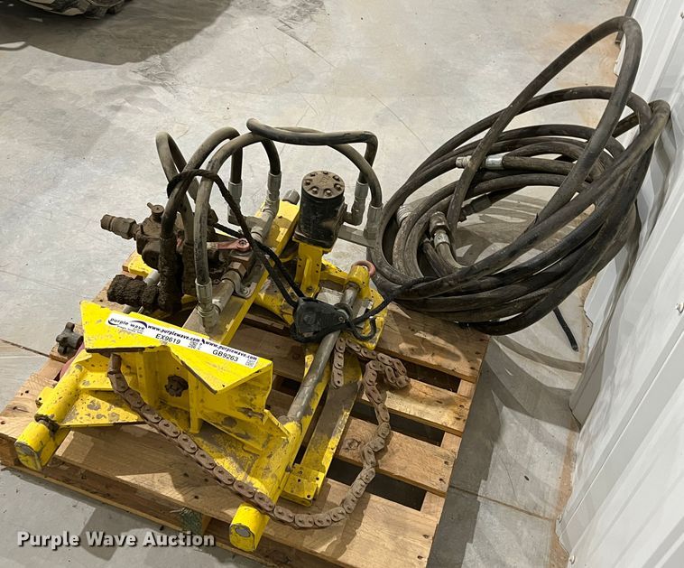 Wachs C guillotine pipe cutter in Ulysses, KS | Item EX9619 sold ...