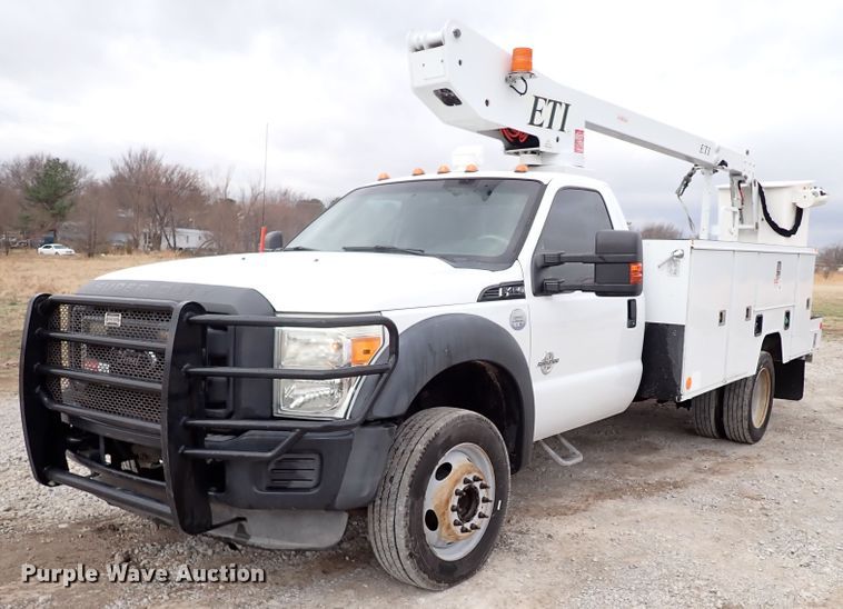 2012 Ford F450 Super Duty bucket truck in Collinsville, OK | Item ...