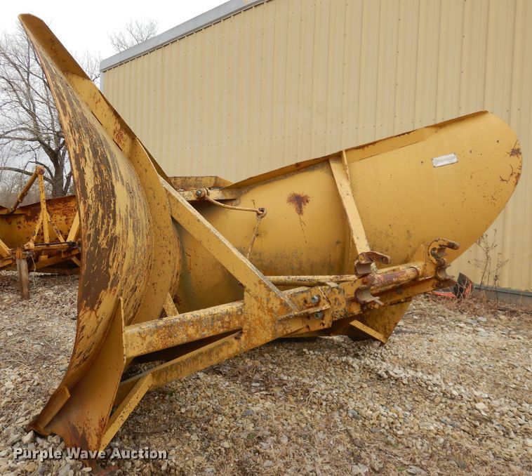 Balderson 3V9 motor grader V-plow in Marion, KS | Item JV9277 sold ...