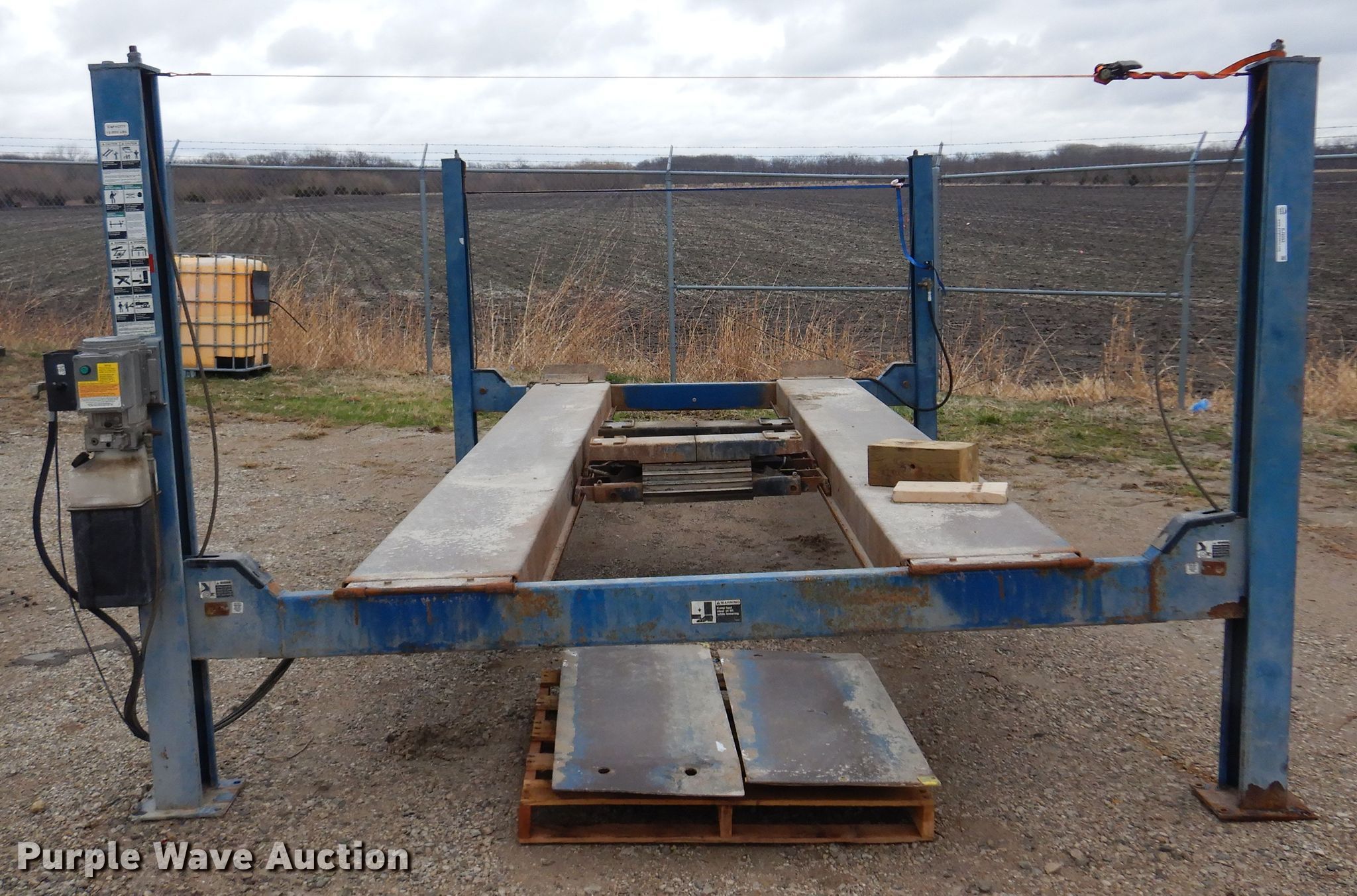 Rotary SM123-10 four post automotive lift in Emporia, KS | Item KJ9593 ...