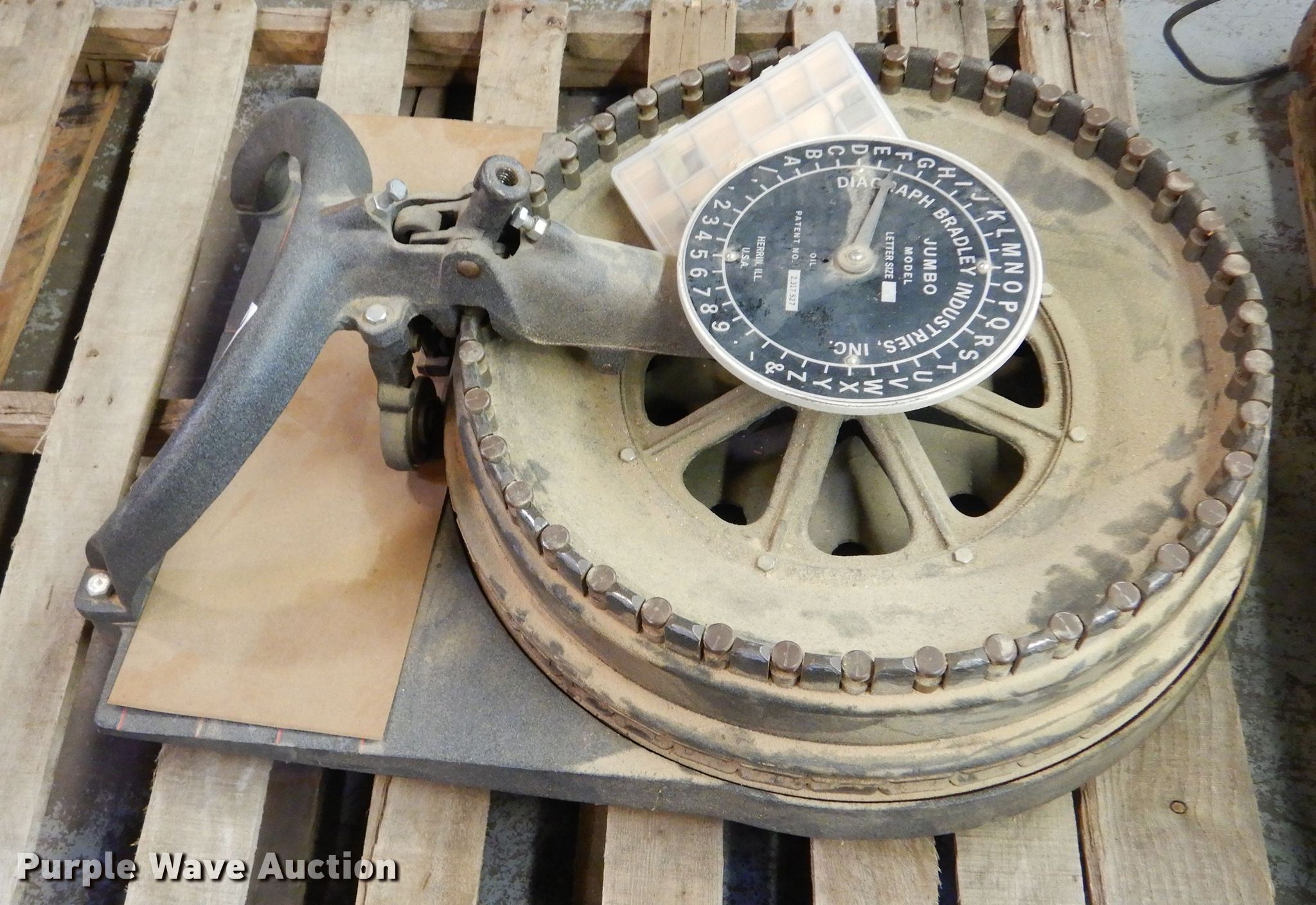 Bradley Jumbo diagraph in Brookings, SD | Item MX9916 sold | Purple Wave